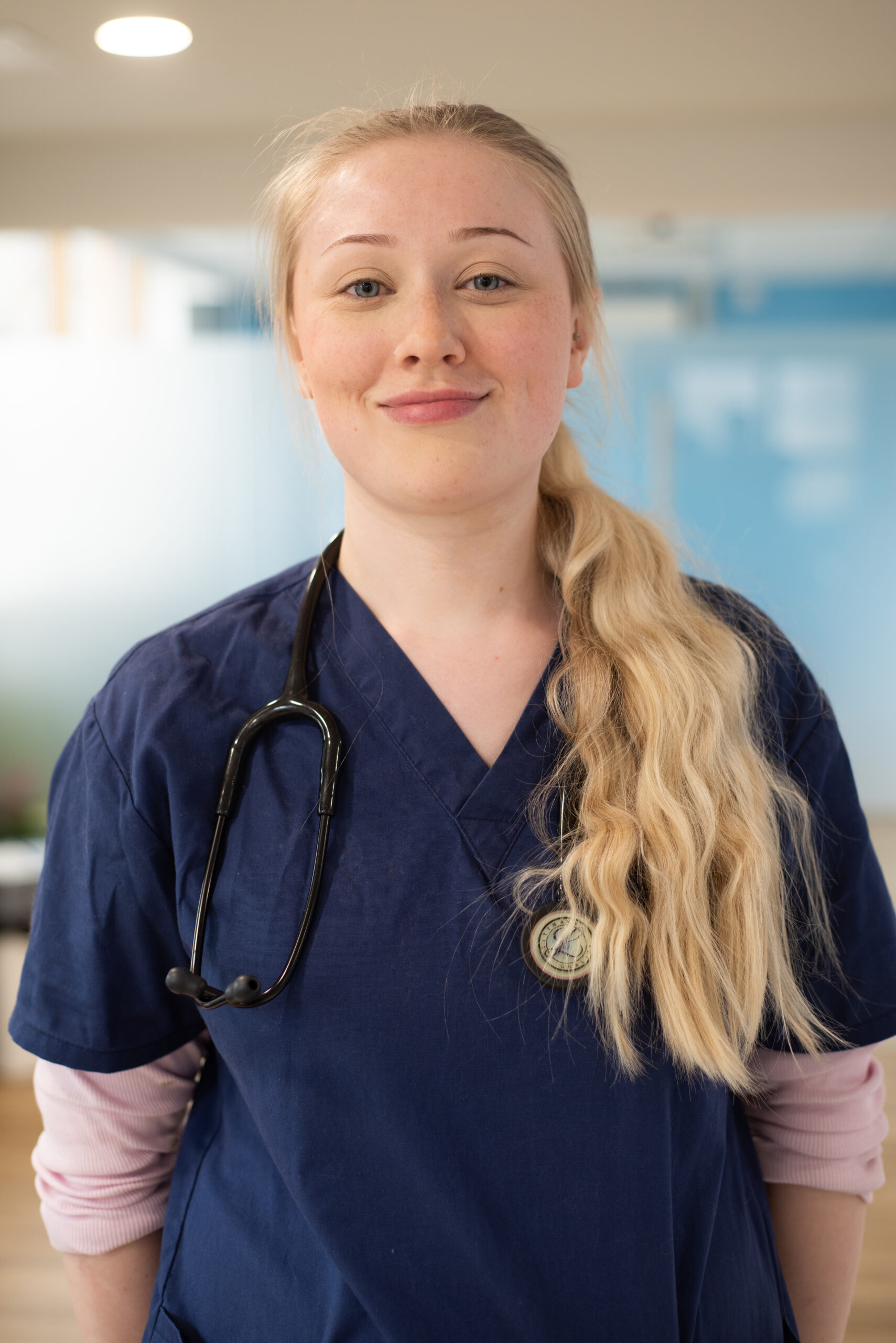Courtney Cross - Granta Veterinary Specialists