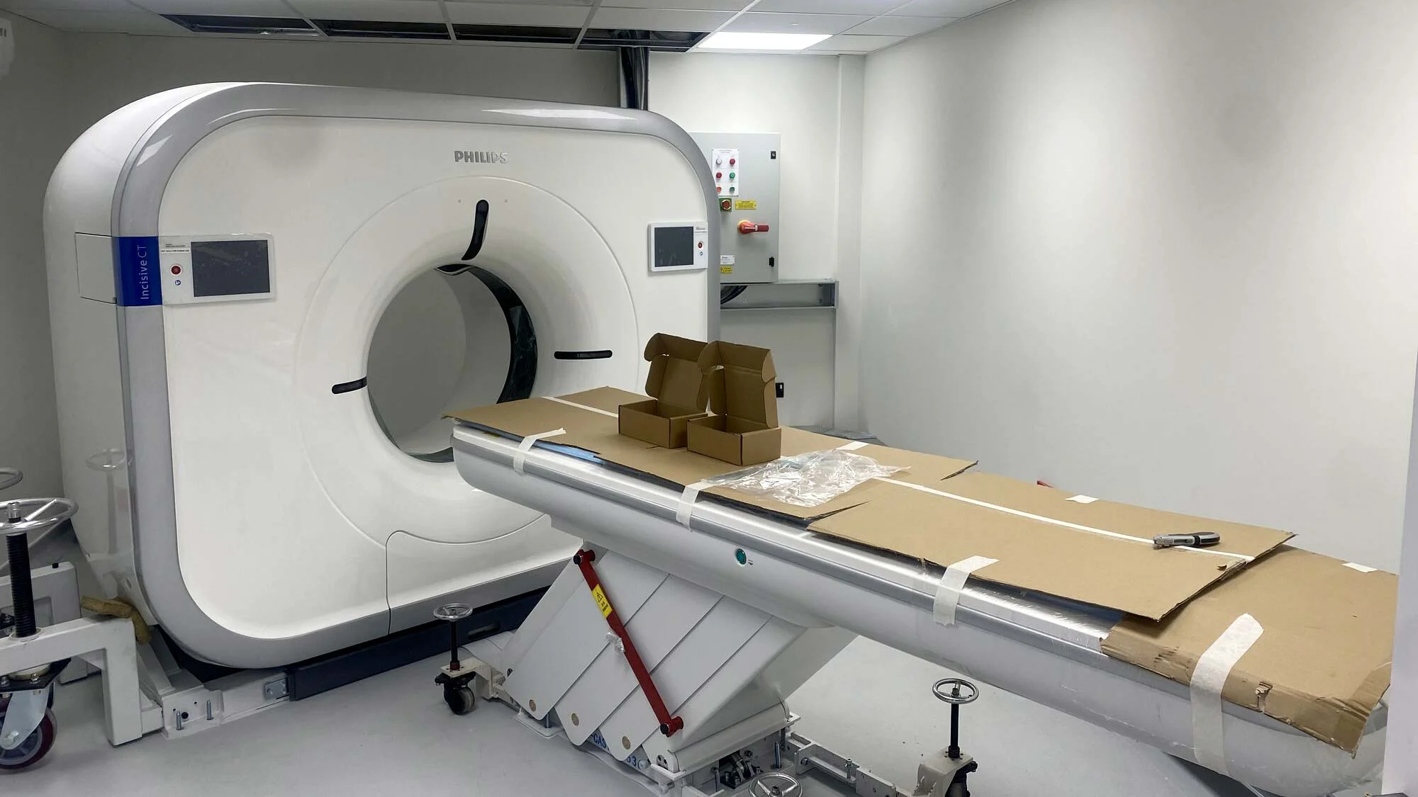 CT scanner installation begins at Granta Veterinary Specialists ...